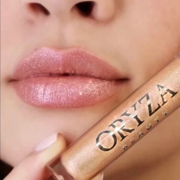 Oryza | Makeup | Oryza Beauty Champagne Cocktail Lip Topper Gloss ...